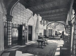 La Fascinante Historia del Excéntrico Castillo Naveira de Luján